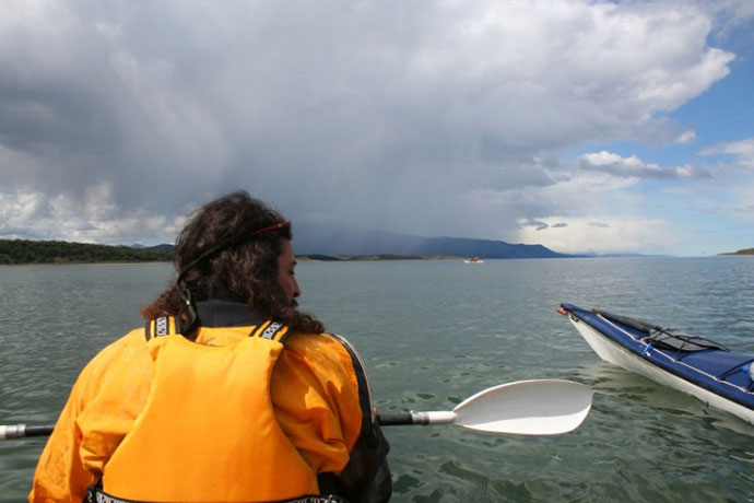 Sea Kayak through the Beagle Channel | Kallpa I Tour Operator